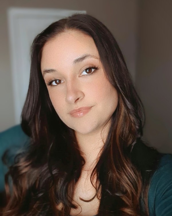 Raya Morris Edwards – Author of Light & Dark Romance